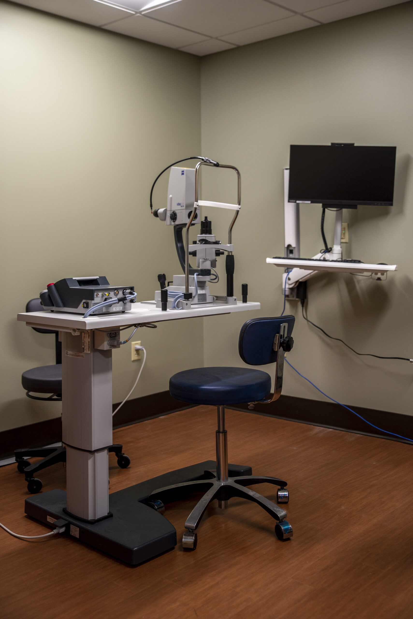 UHC (Bridgeport) – Eye Center - WYK Associates, Inc.